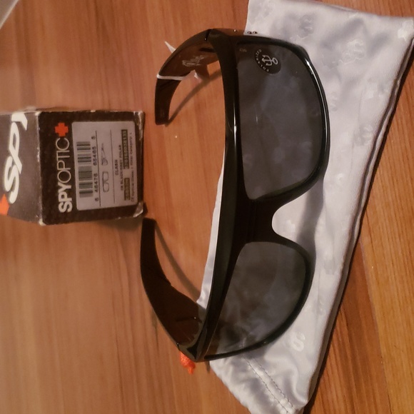 SpyOptic | Accessories | Spyoptic Men Sunglass Shinny Blkgry Polarized | Poshmark
